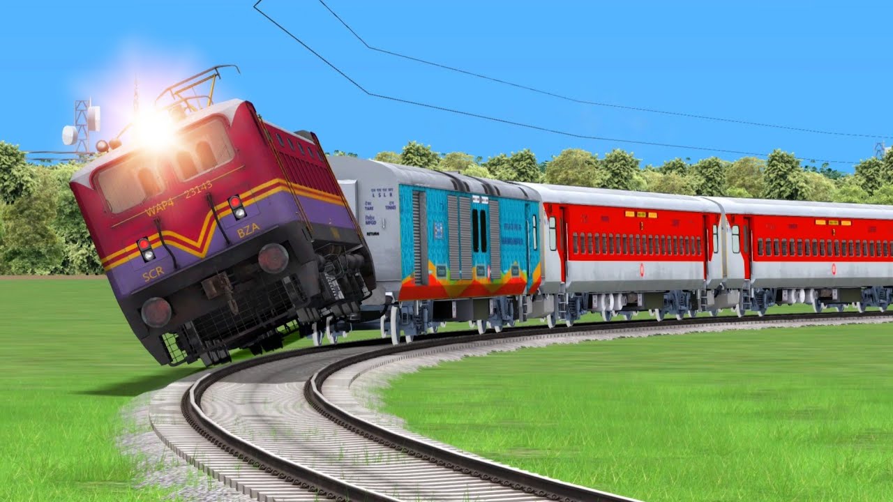 WAP4 High Speed Dangerous Train Accident on CURVED RAILROAD TRACKS ...