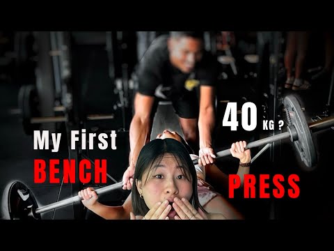 Can a Calisthenics Girl Bench Press? 