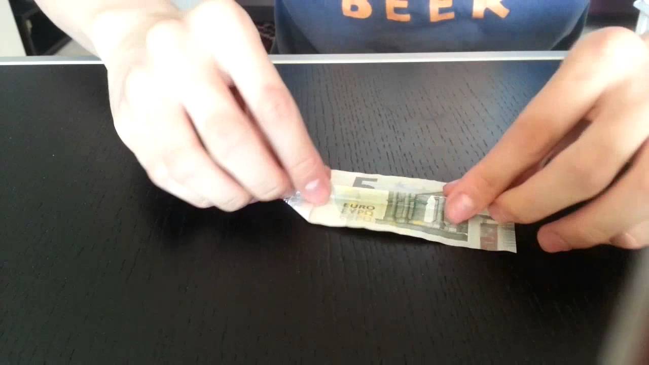 AMAZING levitation trick - Spider pen pro - YouTube