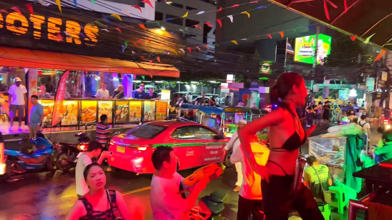 Soi 4 Sukhumvit - phố ăn chơi bậc nhất ở Bangkok - YouTube