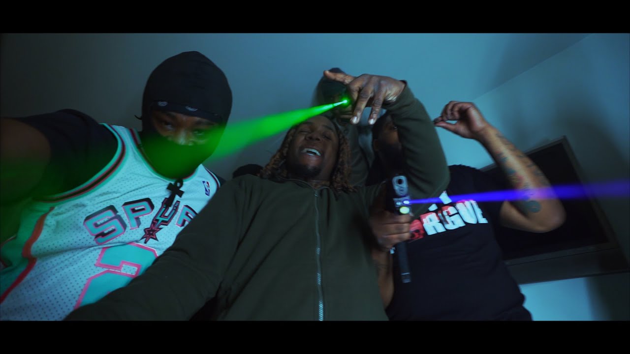 Frenchii 2x - “Uh Huhh” (Official Video) - YouTube