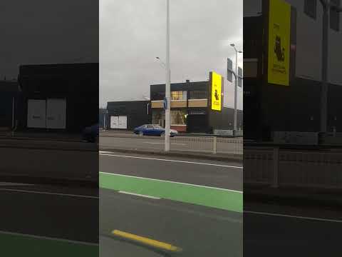 car pulling up to the meet - YouTube