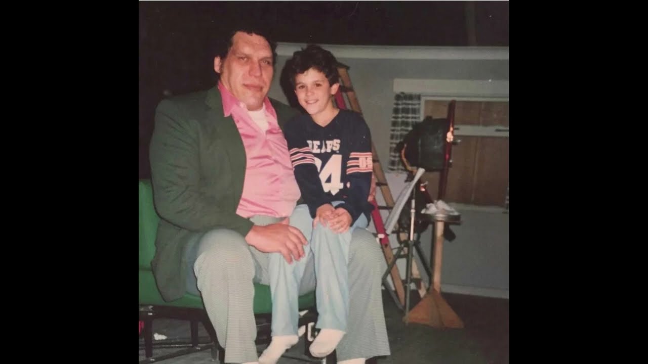 📷 SHOCKING Old Photos You MUST SEE! | Historical Photos - YouTube