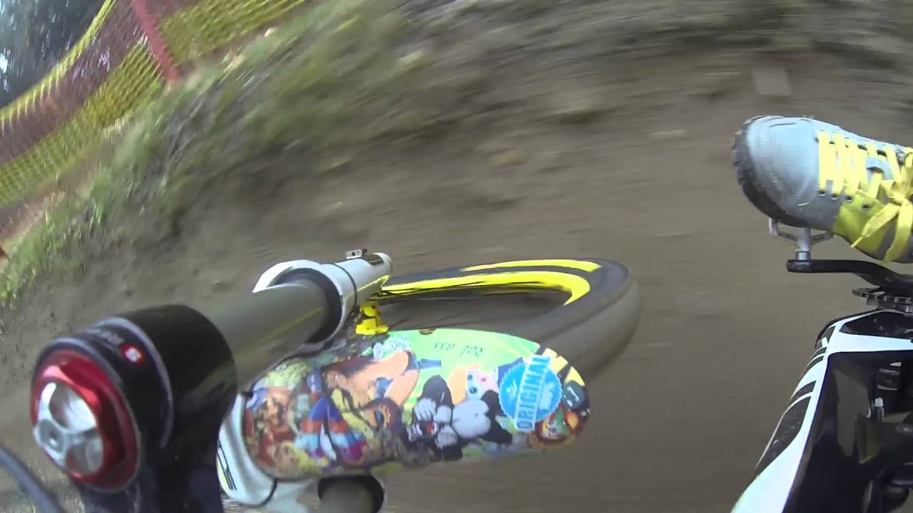 BOS Deville 170 at work - YouTube