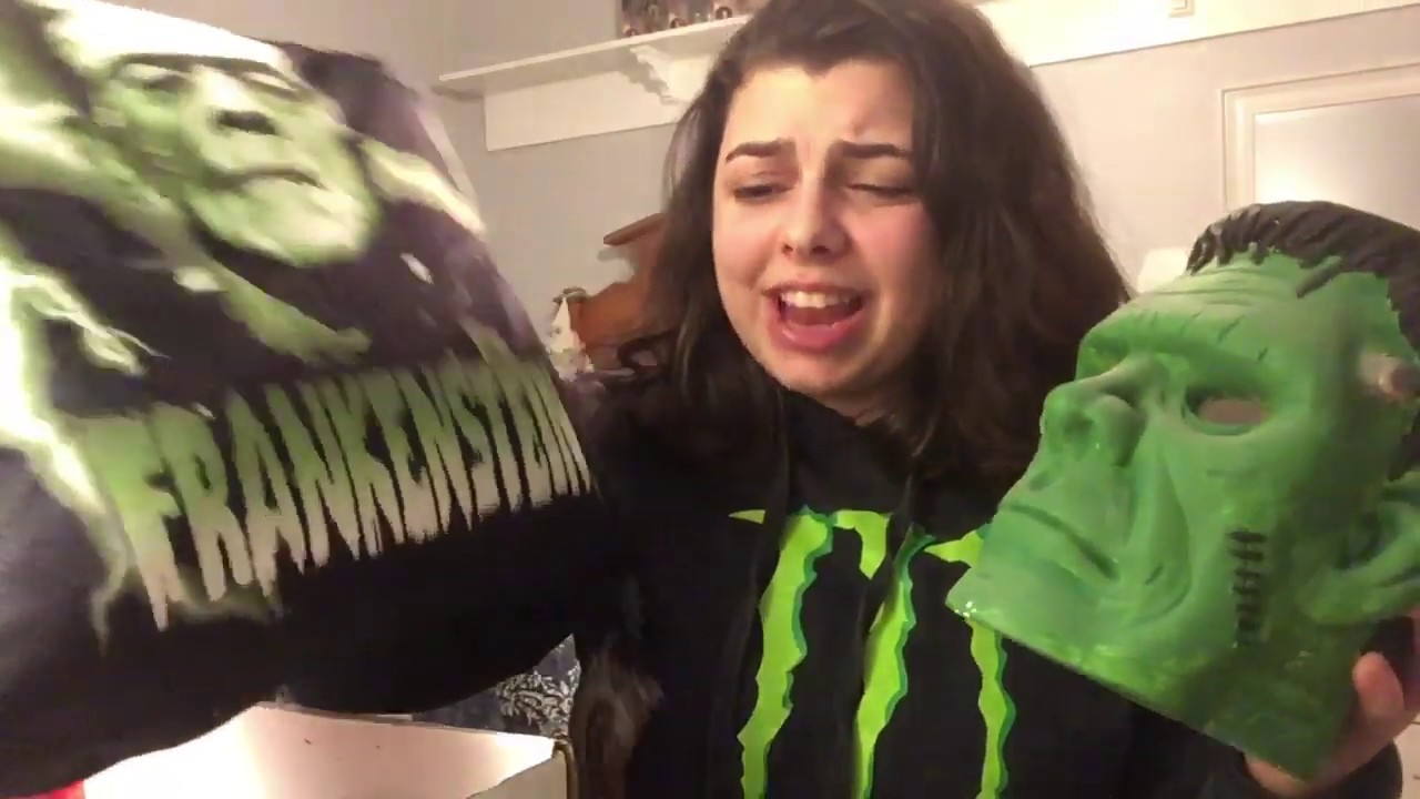 Creeper Crate #10: Classic Monsters Crypt Sized Edition - YouTube