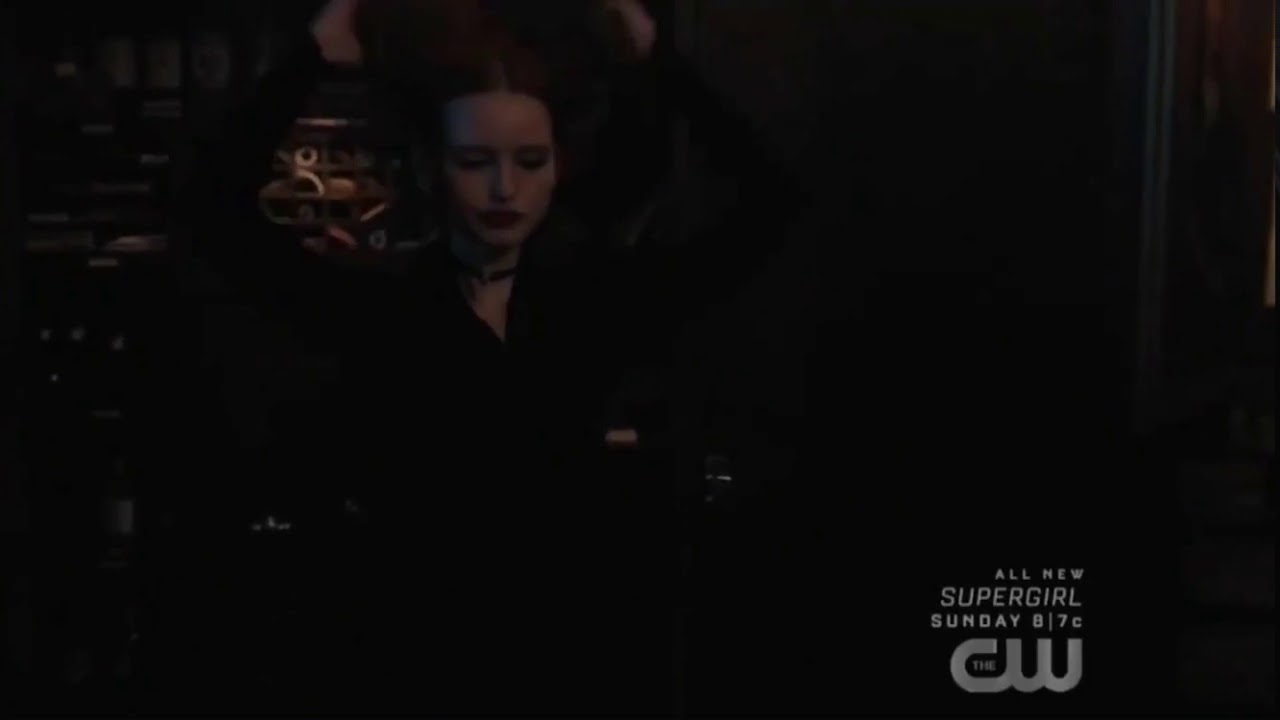 Riverdale 3x15 choni scene (hot🔥) - YouTube