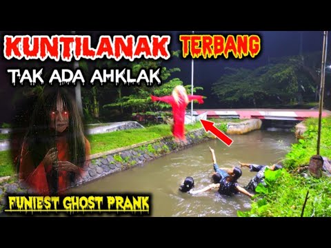 Teror Hantu kuntilanak Terbang,Bikin panik yang lagi mandi,Sampe kelihatan ANU Nya 😜,#trending