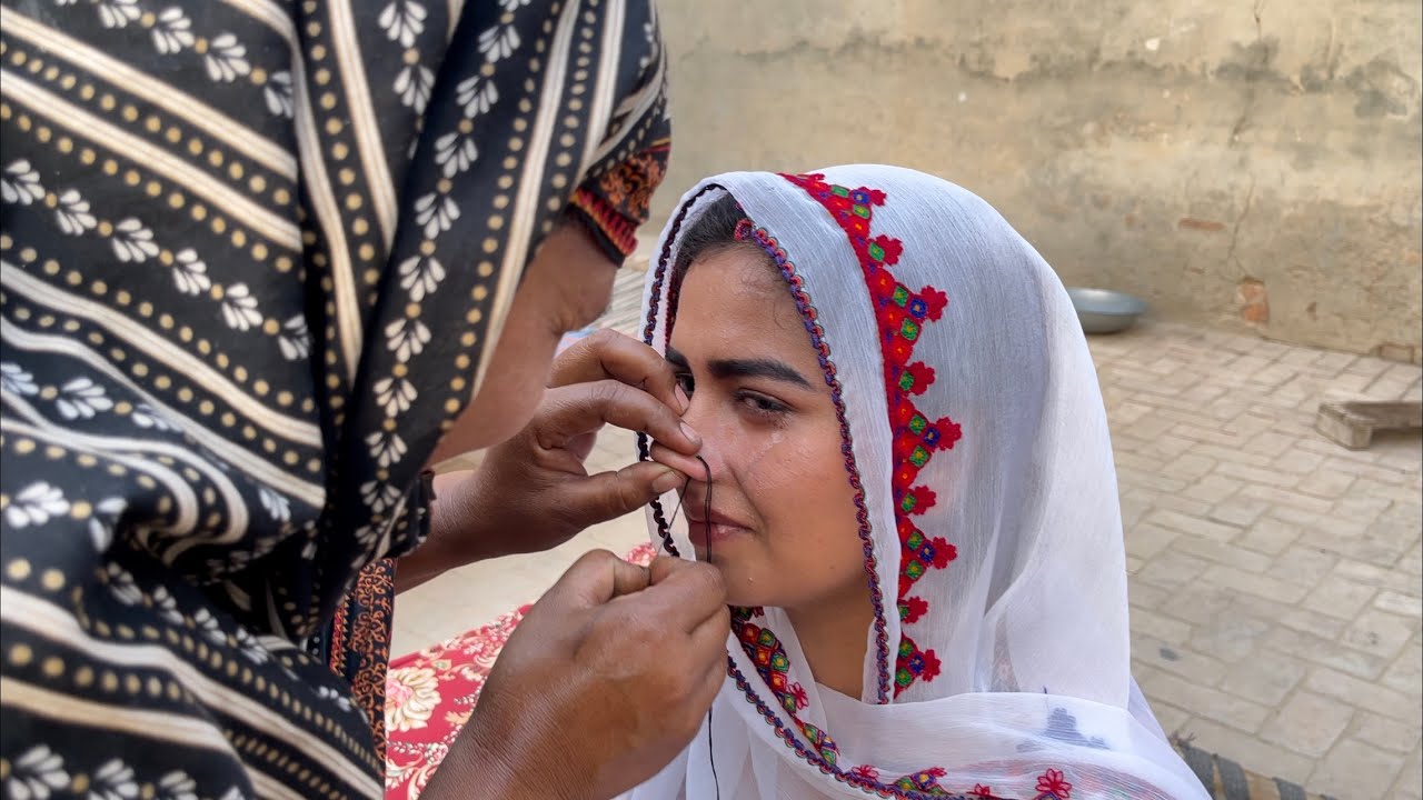 Aisa Operation Kar De BeHosh - YouTube