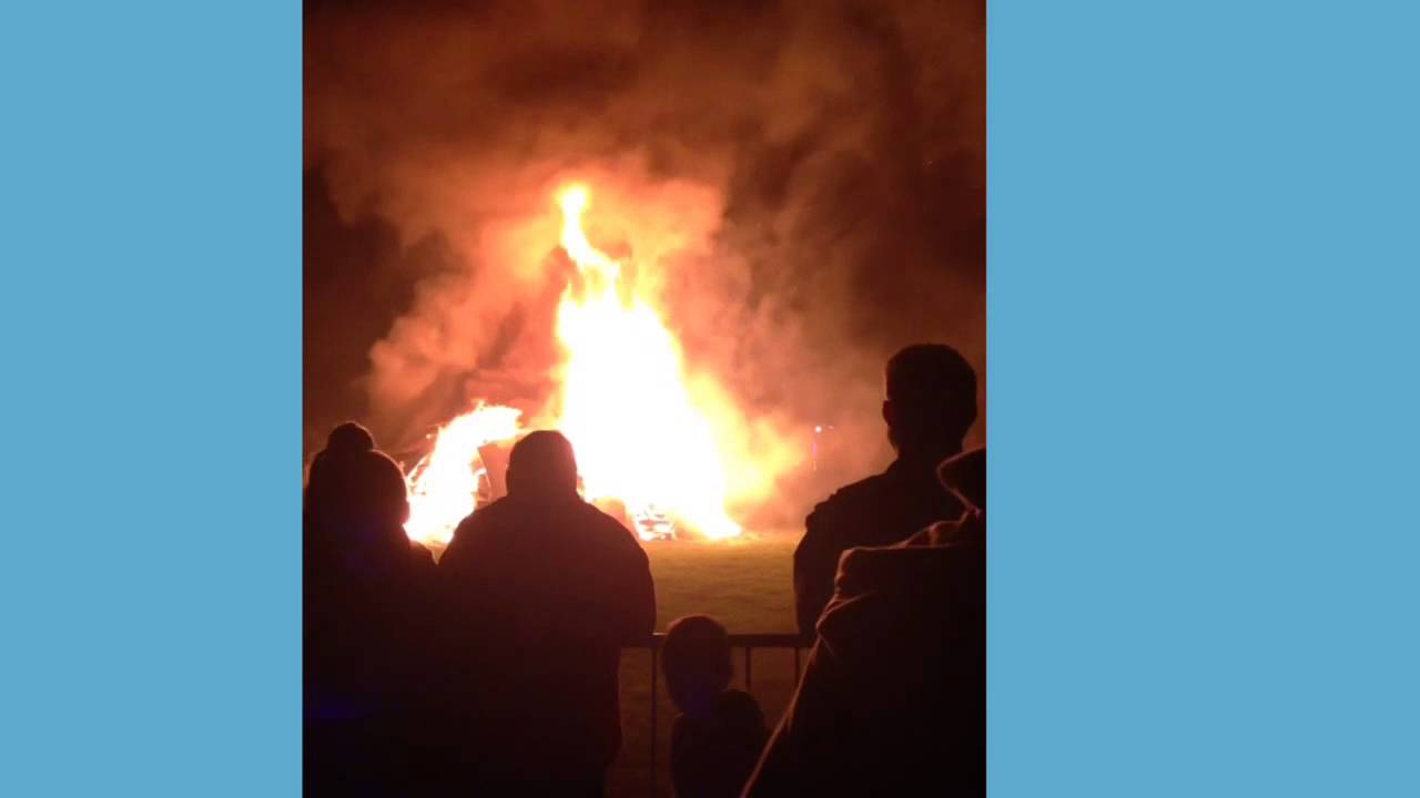 Bonfire night 2014 Wakefield park - YouTube