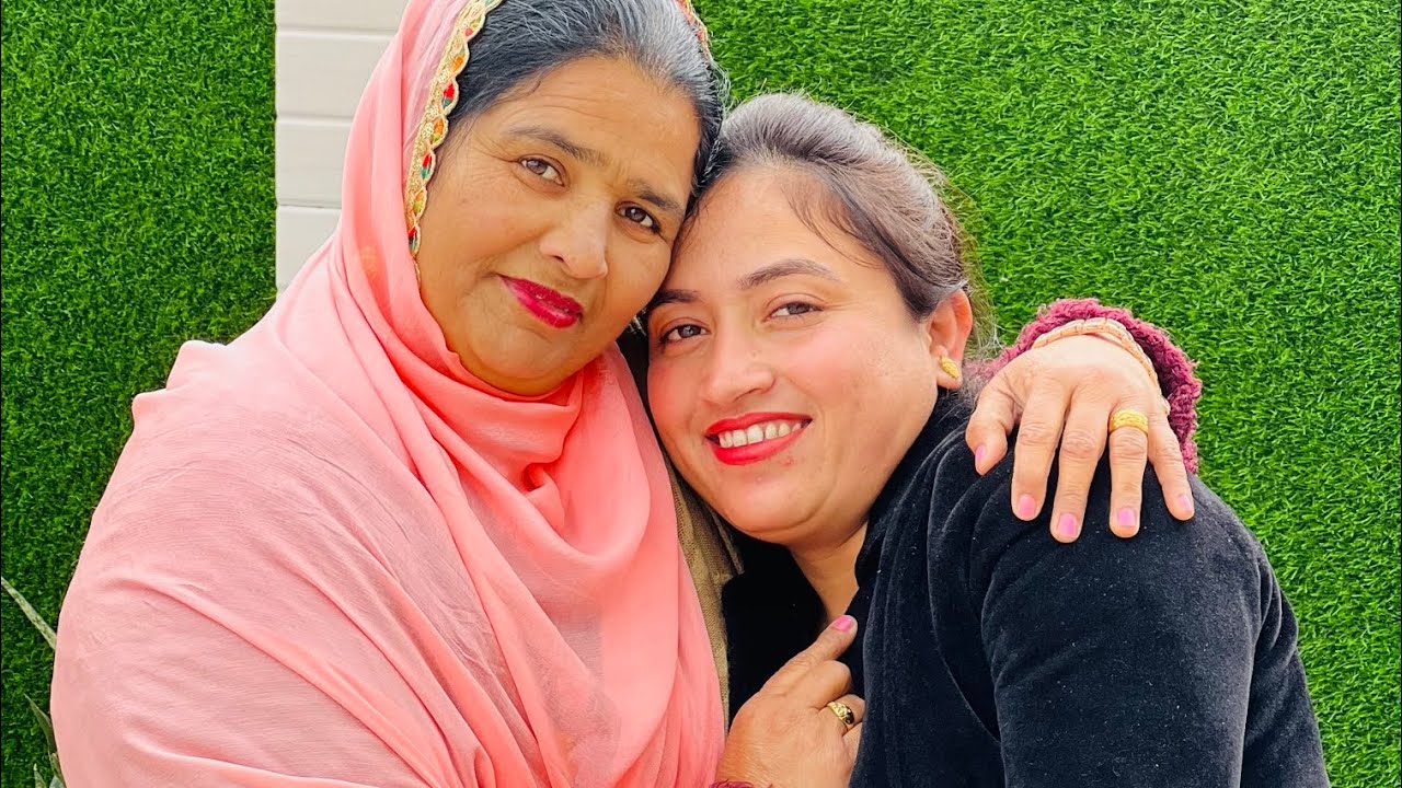 SARA PARIWAR GYE ANANDPUR SAHIB ️ ️ - YouTube