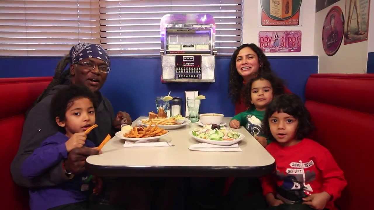 Gordo's Diner - January Commercial #1 - YouTube