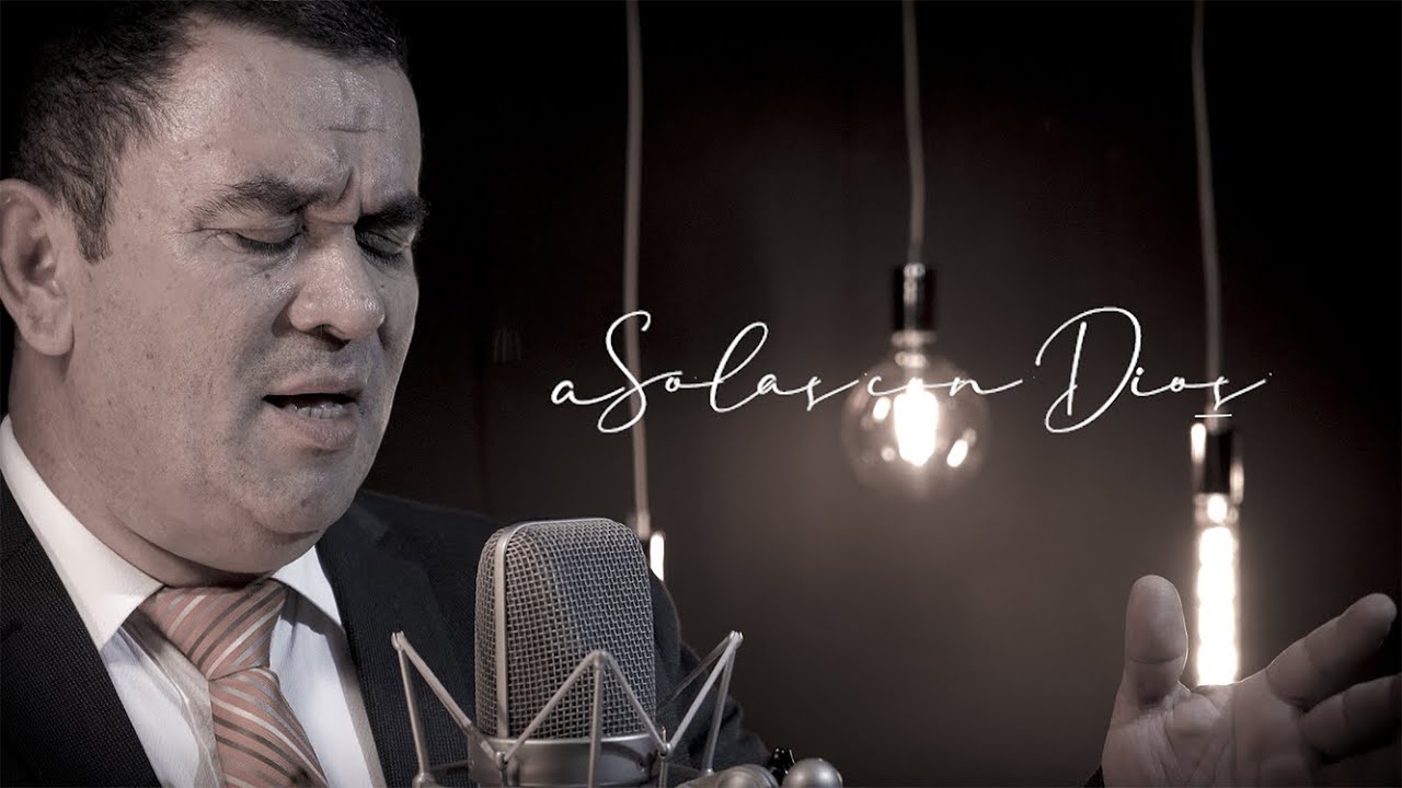 A SOLAS CON DIOS ♪ - AQUERLES ASCANIO *VÍDEO OFICIAL* - YouTube Music