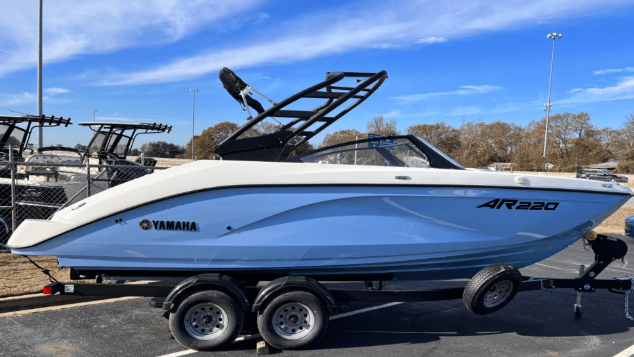 This Just In! 2024 Yamaha AR220 Boat For Sale at MarineMax Greenville ...