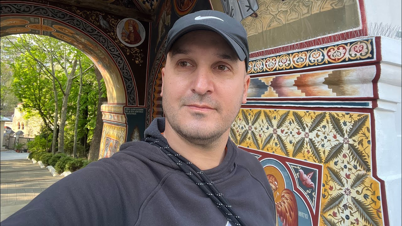 Cu Patroana și Luci la Mănăstirea, Radu Vodă🆘Se roagă Pt Leo de la ...