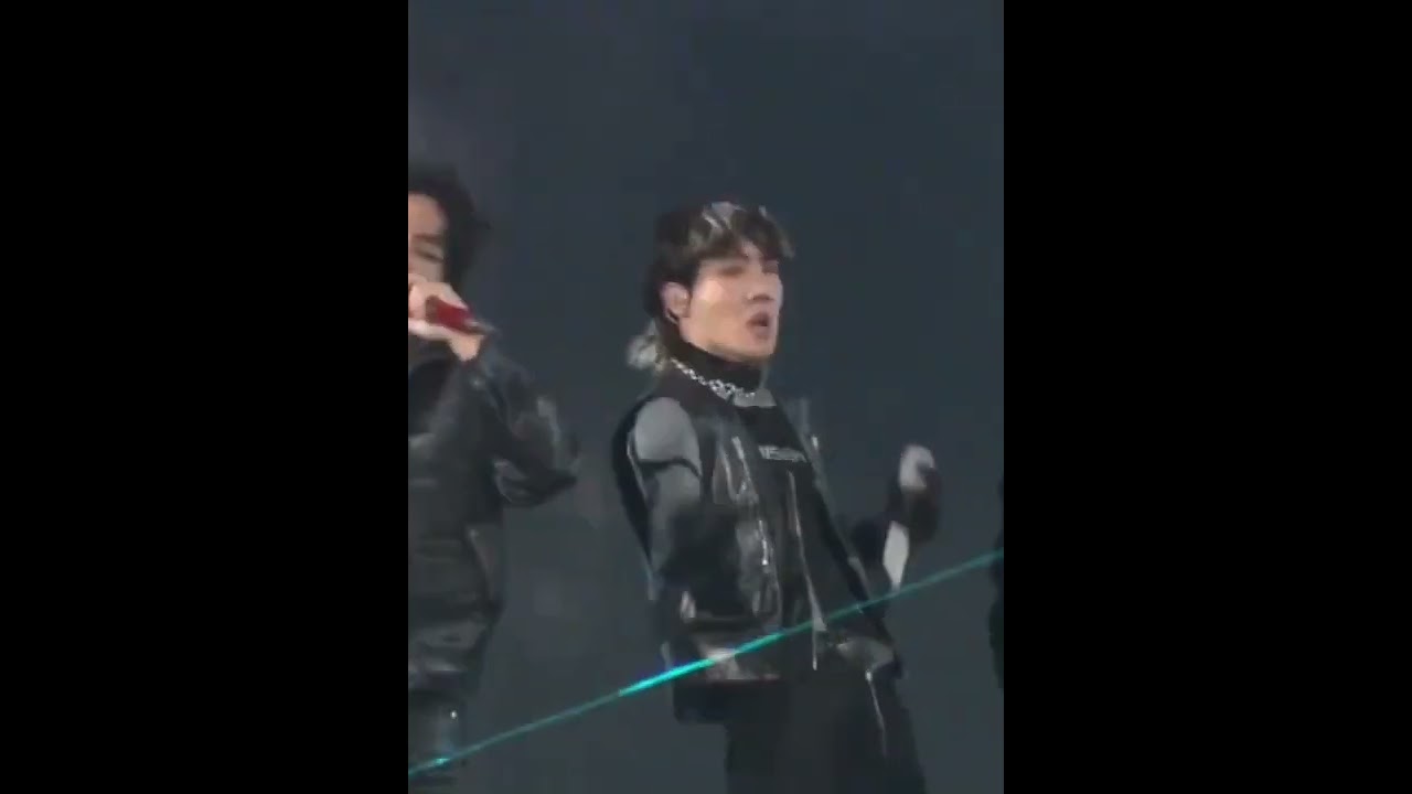 BTS 'Run BTS' @bts Busan concert 2022 - YouTube