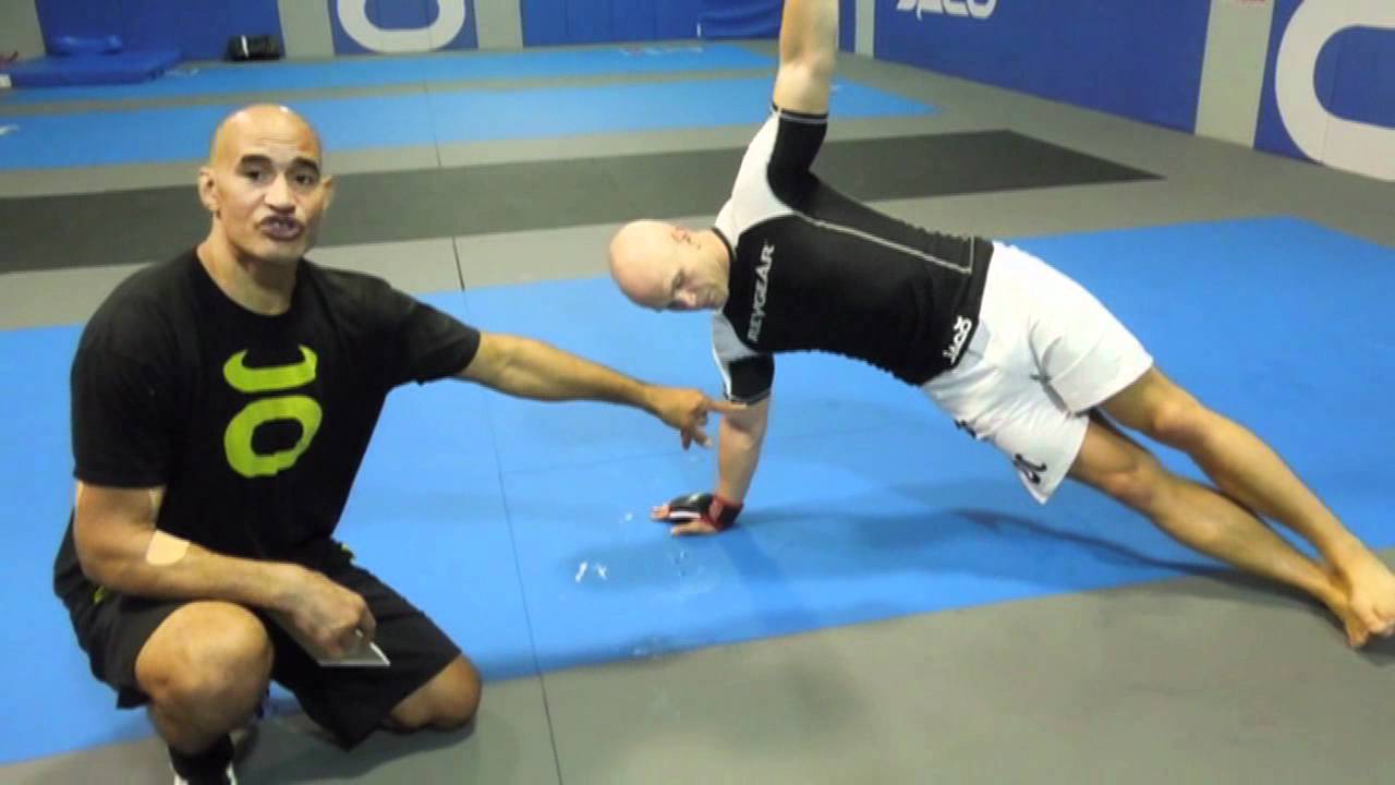 MMA Core & Cardio with Coach Van Arsdale & Ryan Jimmo - YouTube