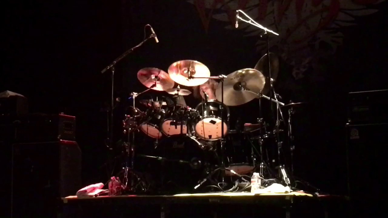 Winger - Rod Morgenstein's Drum Solo - In Houston Texas - YouTube