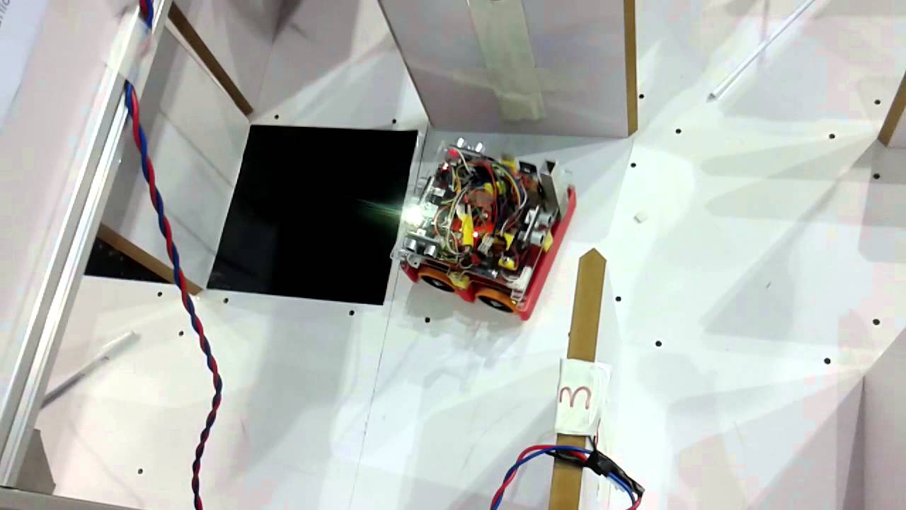 Robocup Junior 2015 Rescue Maze Galilei Round #6 - YouTube