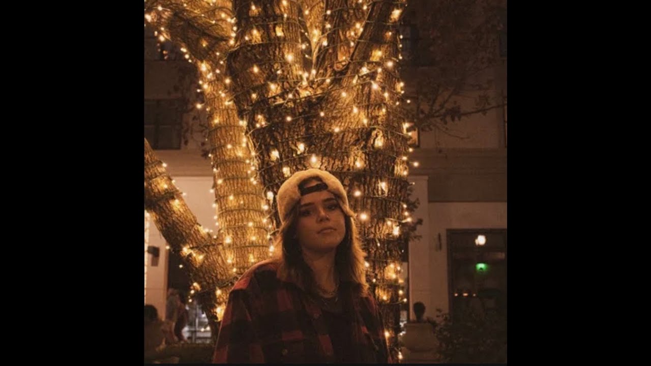 Artist of The Day: Cat Carter - YouTube