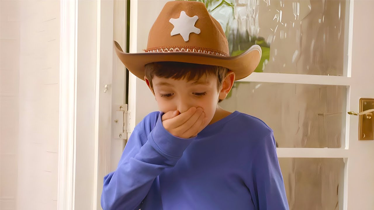 SMASHED VASE! 🏺 😳 🤭 | TOPSY & TIM | WildBrain Kids - YouTube