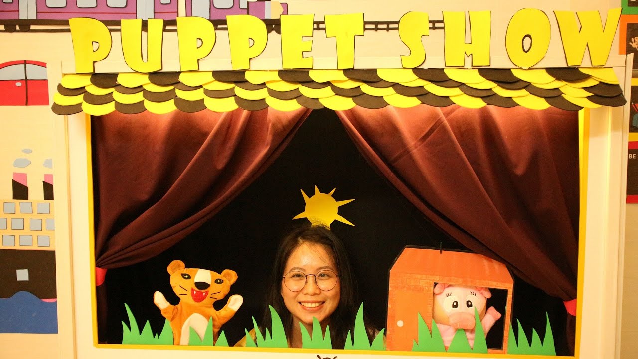 The three little pigs - PUPPET SHOW by CA English - YouTube
