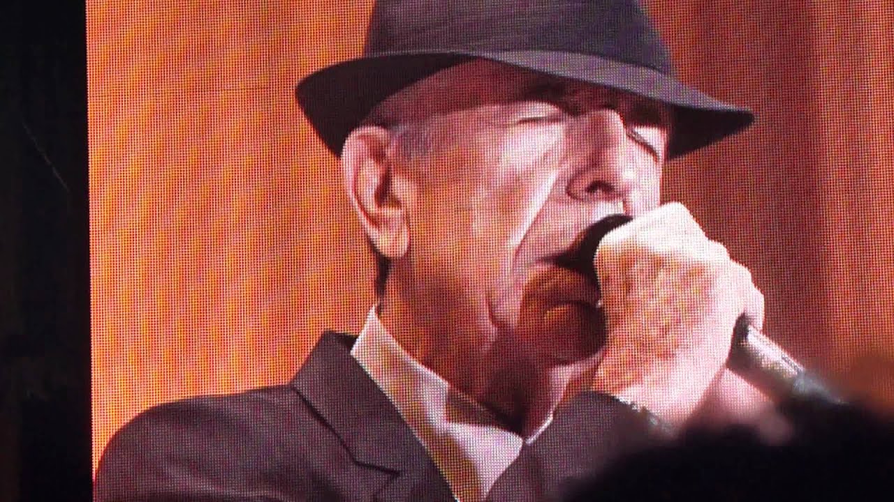 Leonard Cohen- Anthem -Live in Amsterdam 21-08-2012 - YouTube