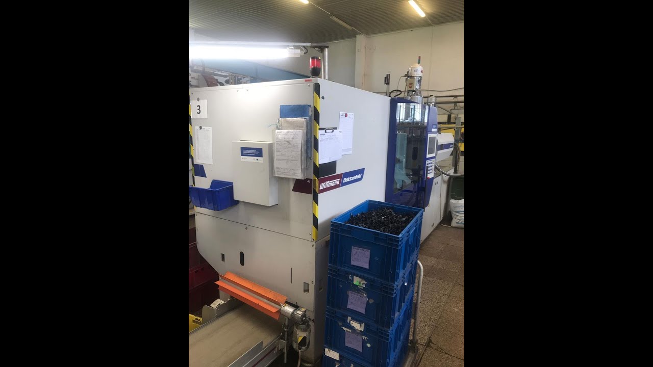 Injection Press Battenfeld EcoPower 180/750 UNILOG B6, Company Amaron s ...