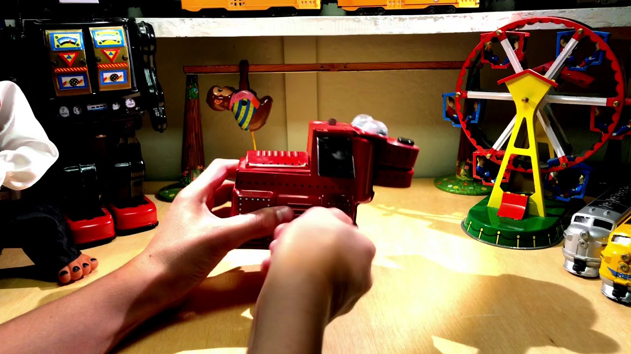 Rover Robot Dog🐶 -Schylling Classic Tin-Toy Wind-Up- - YouTube