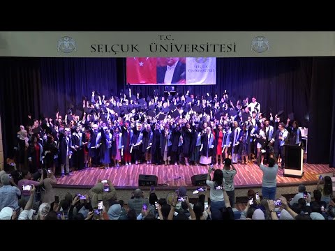 Selçuk Üniversitesi & Türk Dili ve Edebiyatı Bölümü - 2022 Mezuniyet Töreni
