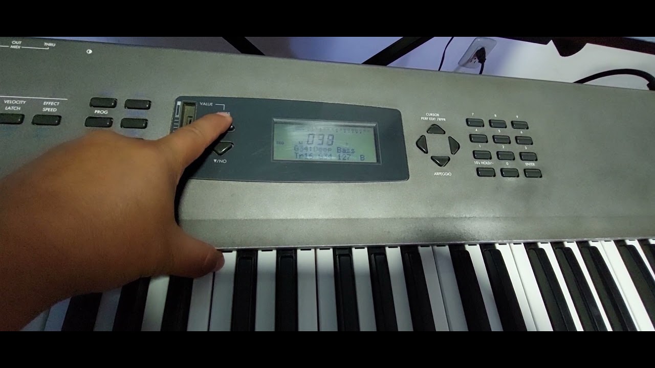 MIS SECUENCIAS EN TECLADOS KORG N364, N264 DE HACE 20 AÑOS PROBANDO EL ...