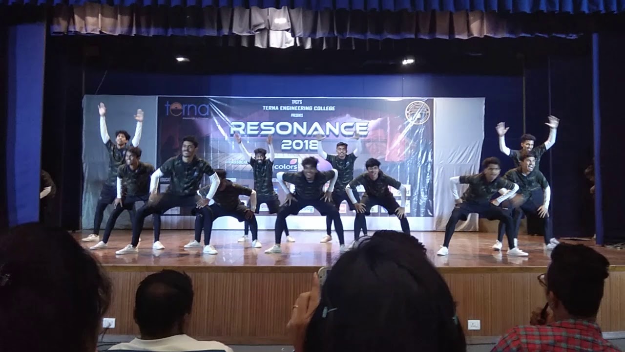 tec crew from terna college performance..(resonance2k18 winners) - YouTube