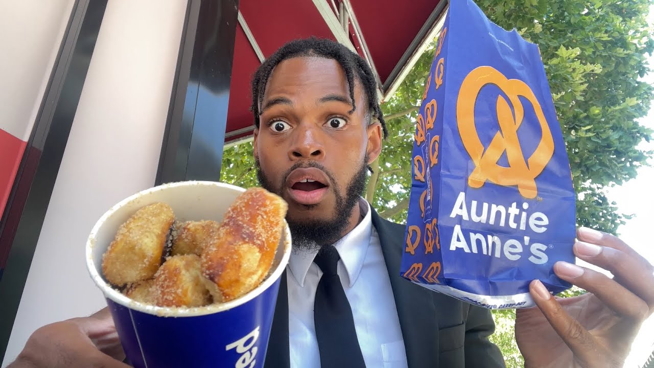 auntie anne’s cinnamon nuggets! - YouTube