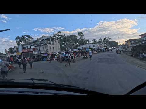 Madagascar : État de la route Brickaville–Vatomandry | Travaux RN2 & RN11a.