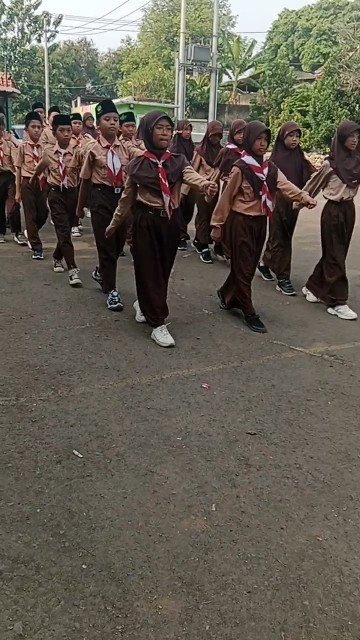 Latihan Langkah tegap part 5 #pramuka #upacarabendera #shortvideo - YouTube