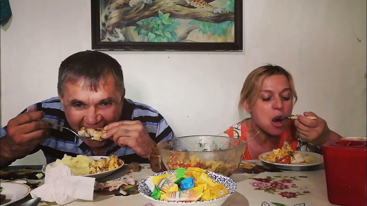 МУКБАНГ Аж за борта вываливается Youtube
