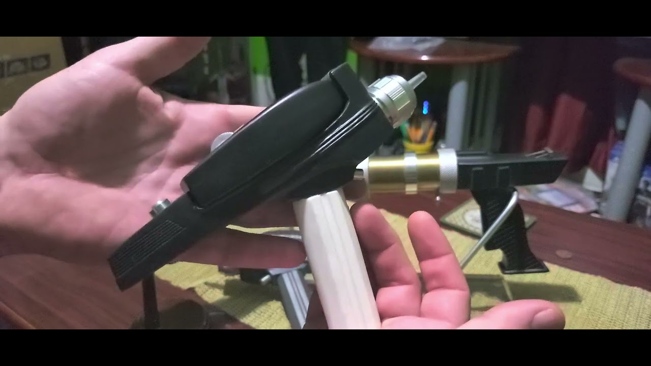 Star Trek Mid Grade Phasers - YouTube