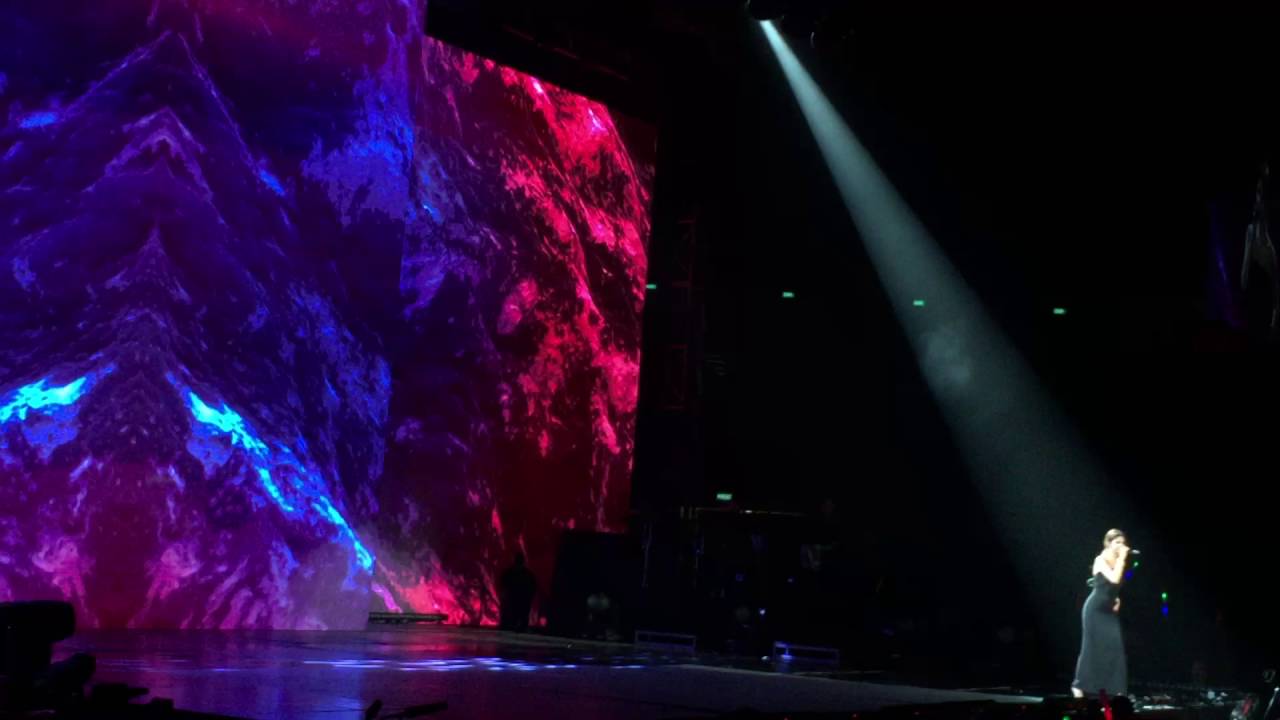 Selena Gomez Revival Tour - Feel Me Live in Singapore - YouTube