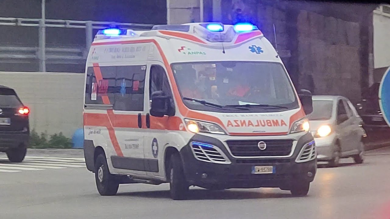 [DOUBLE SIREN] EX 3-771 Ambulanza P.A. Croce Bianca Valsecca Serra ...