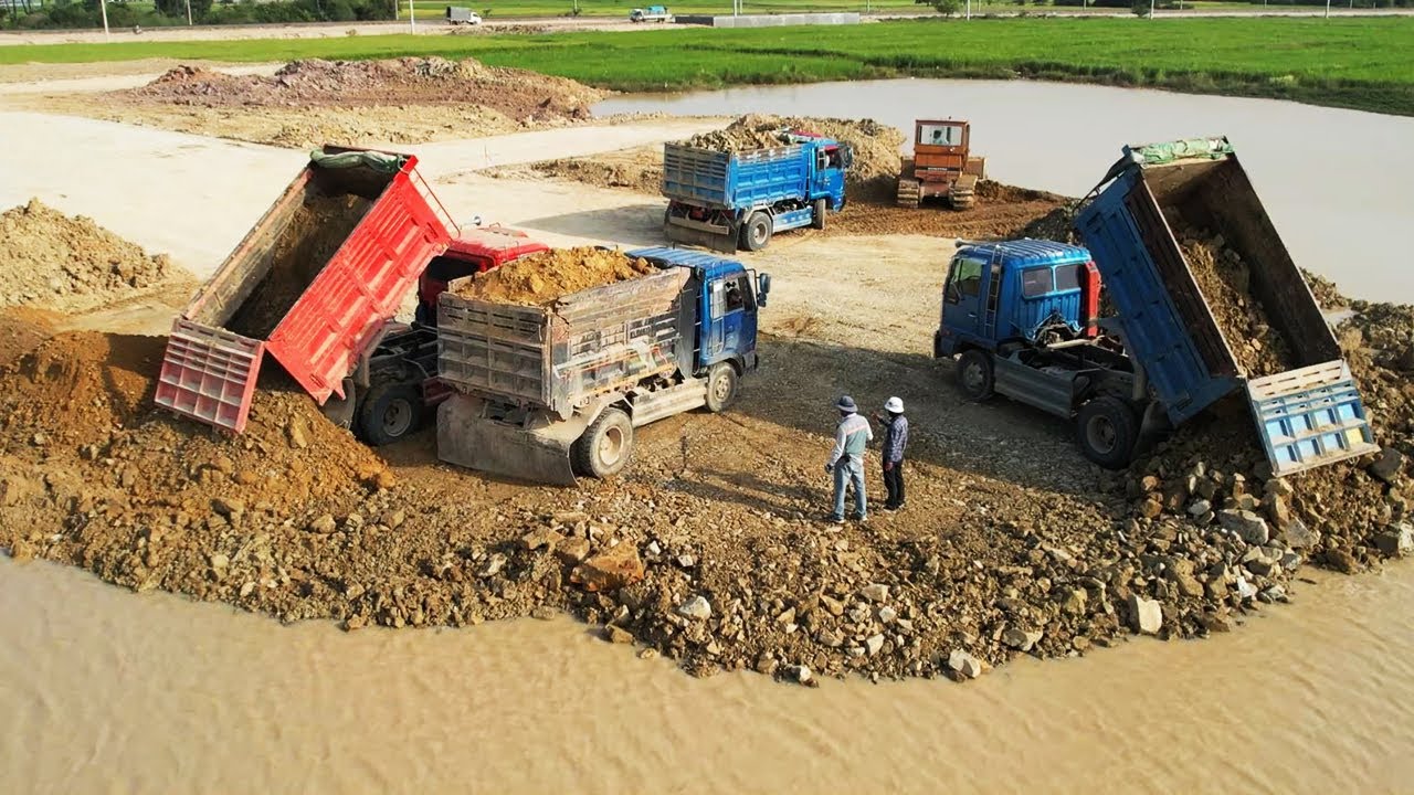Wonderful View Land Filling Up 5Ton Dump Truck And Mini KOMATSU ...