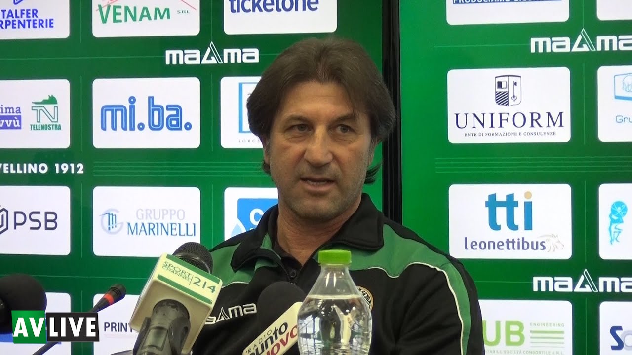 La conferenza stampa pre-gara Monopoli di Massimo Rastelli - YouTube