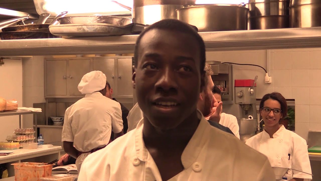 Clase de cocina con el Chef Byron Hogan - YouTube