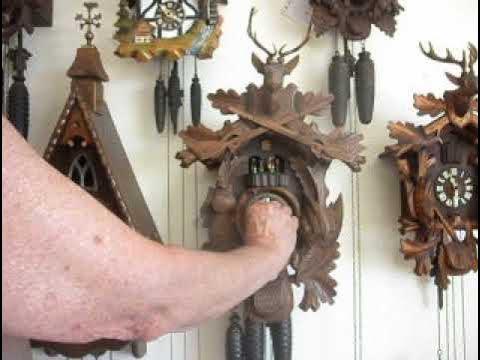 Musical Hunter 8 day cuckoo clock - YouTube