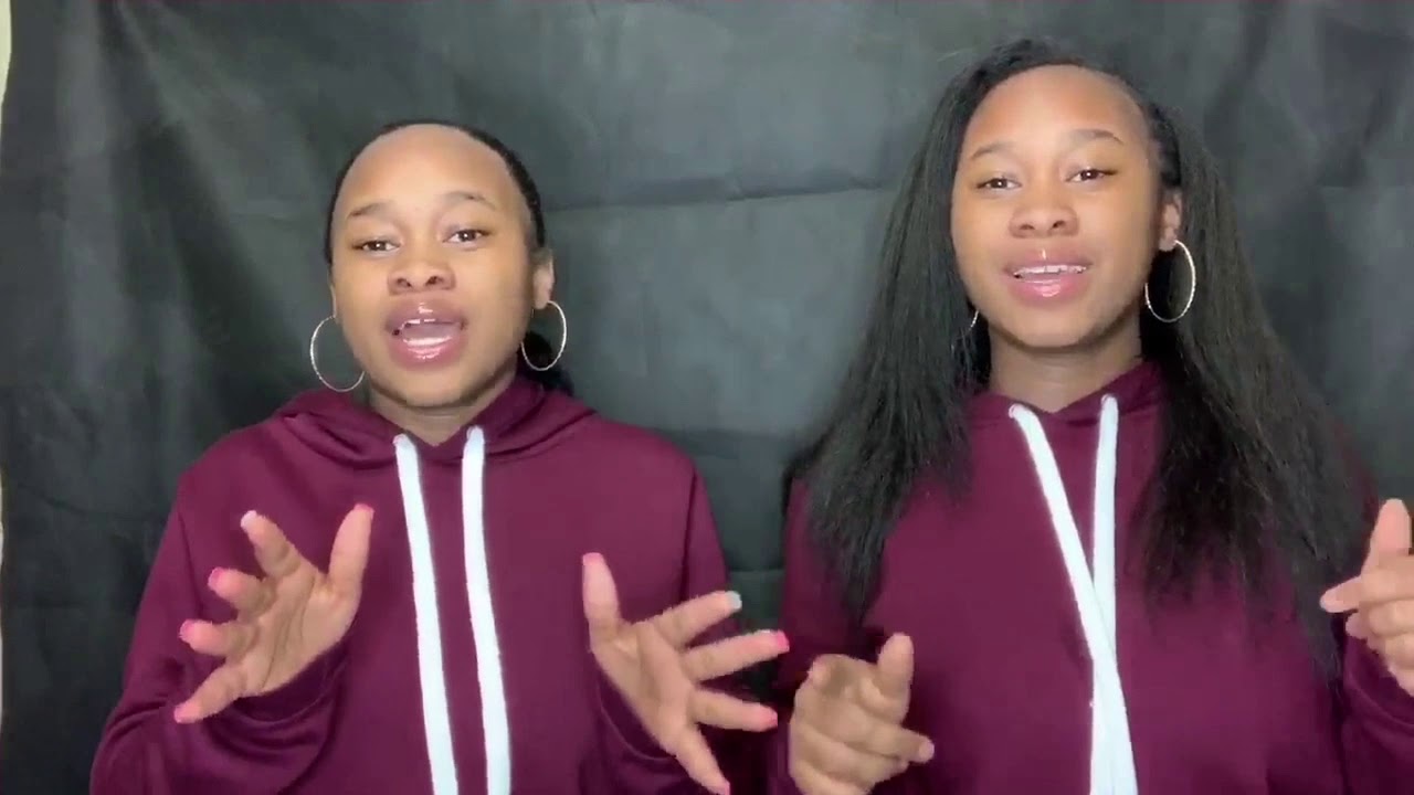 Twins singing random songs - YouTube