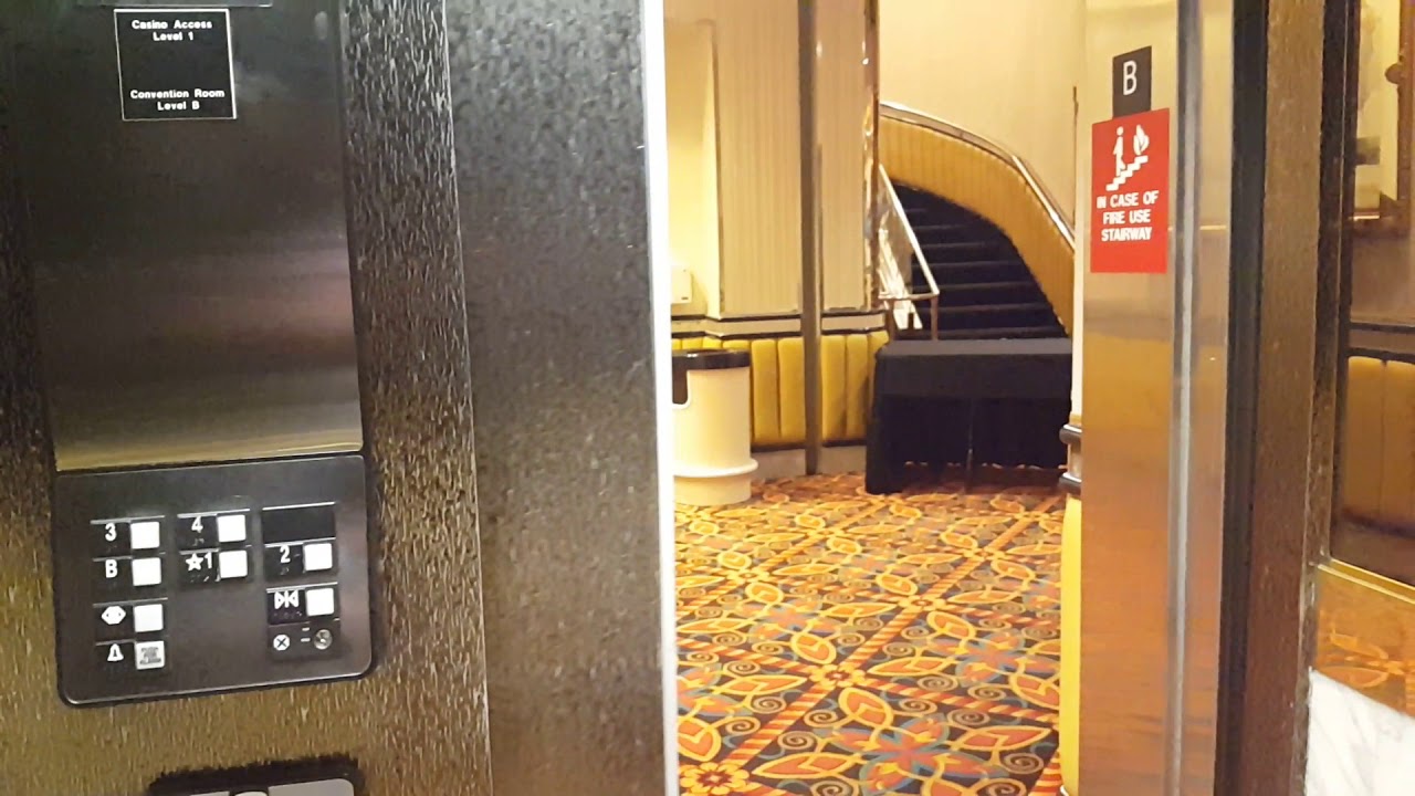 Otis Traction Middle Elevator at Rainbow Hotel, Wendover, NV - YouTube