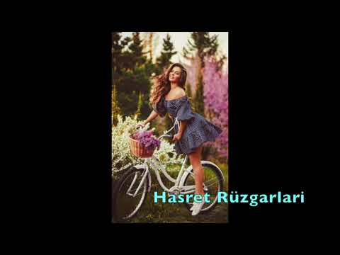 Geceleri Uykum Kaçtı Seni Düşüne Düşüne