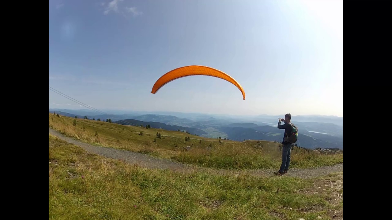 Tandem Paragliding flight route Gerlitzen Bodensdorf - YouTube