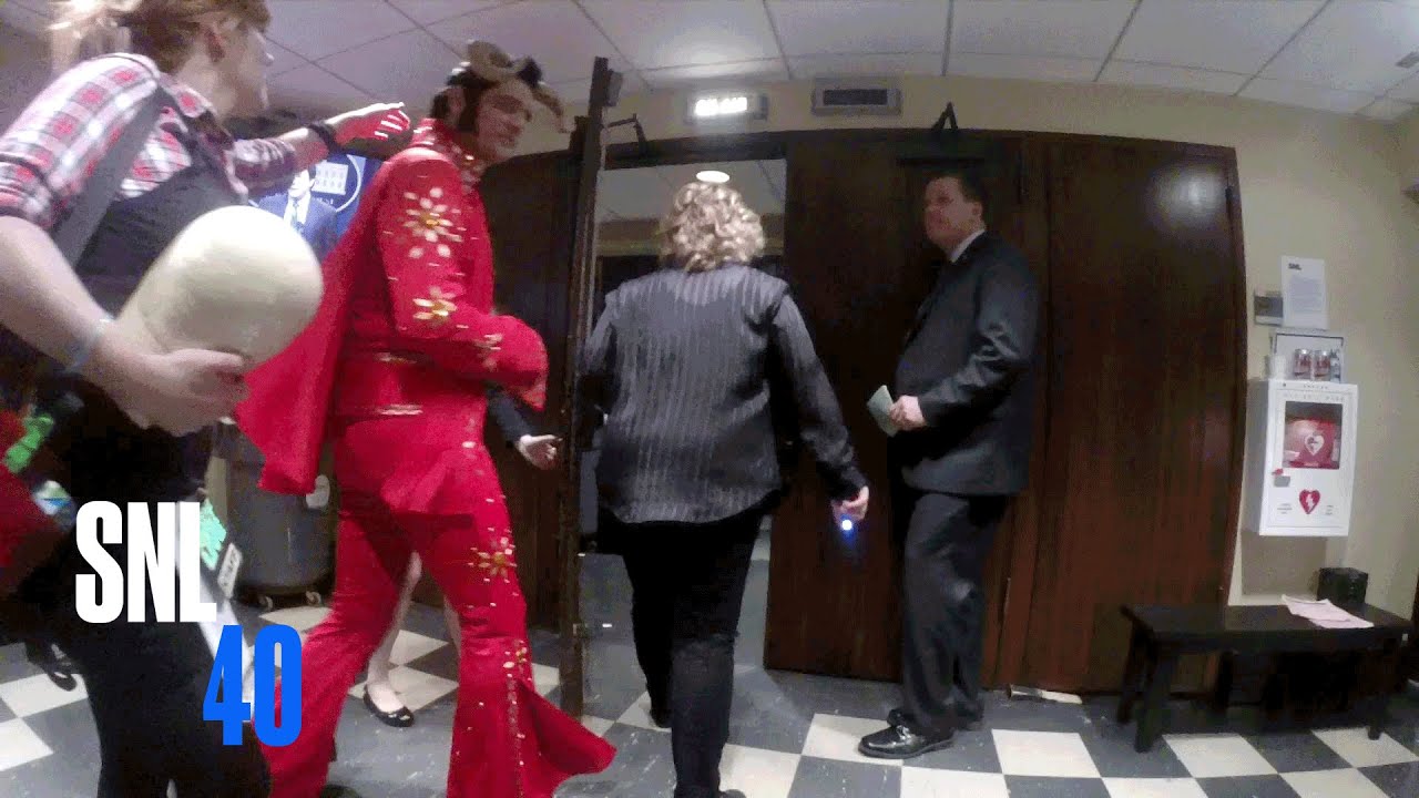 SNL Backstage: Time-Lapse From The Page Desk - YouTube