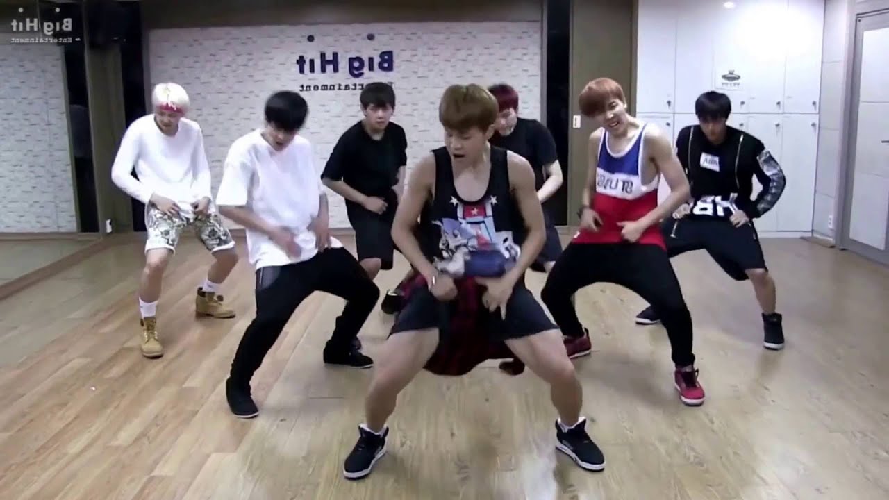 BTS 'Danger' dance practice mirrored 25% slow - YouTube