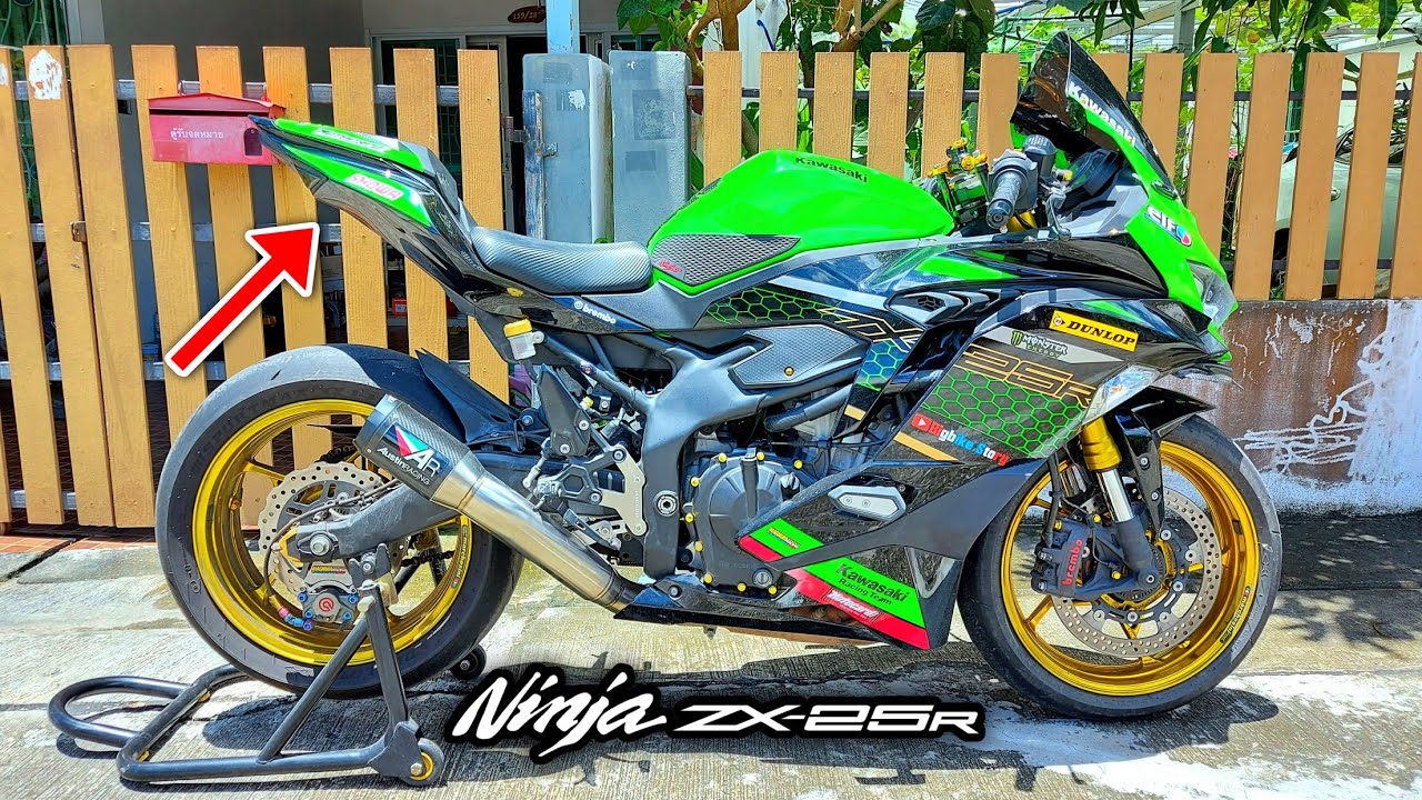 ZX25R 2021 จากท้ายเดิมสีเขียว เปลี่ยนเป็นท้ายดำ ติดสติกเกอร์แถบเขียวของ ...