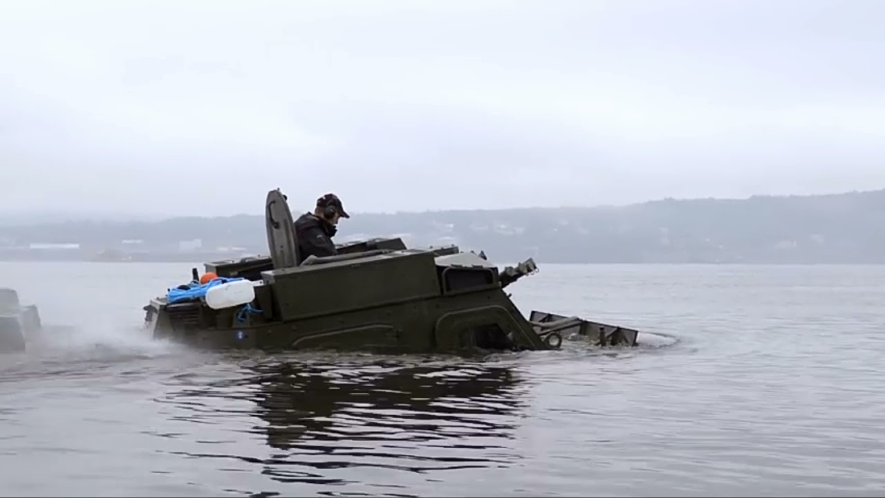 BvS10 Beowulf Amphibious - YouTube